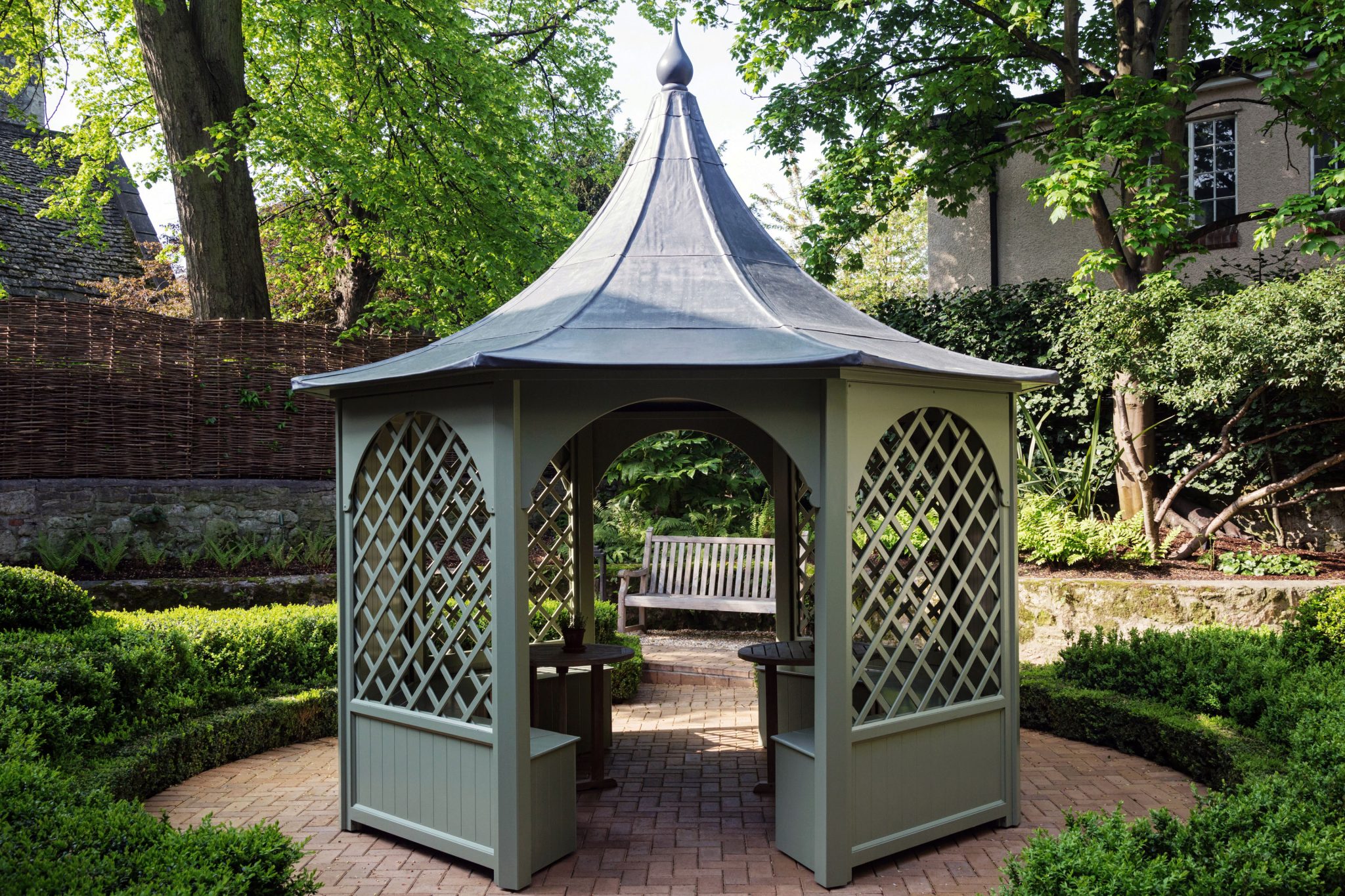 0046 - 2014 - Old Parsonage Hotel - Oxford - High res - Serene Garden ...